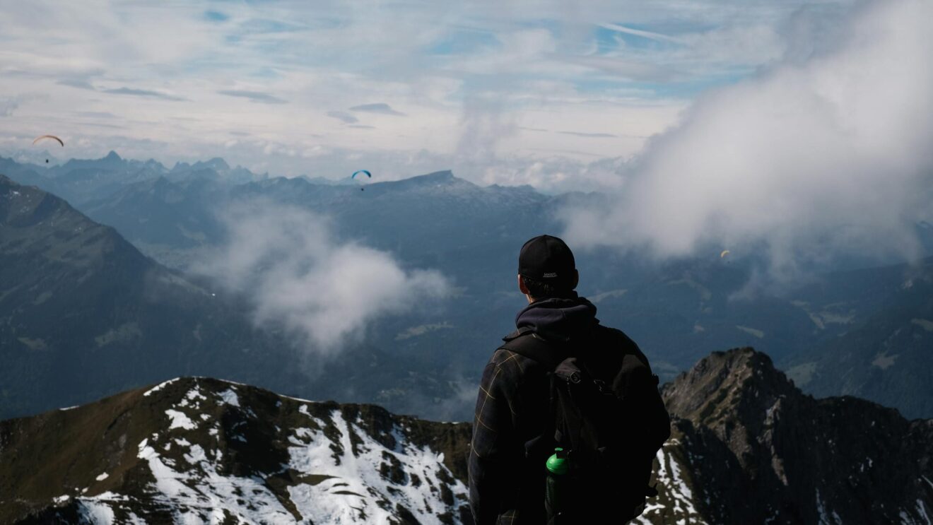 10 Safest Countries for Your First Solo Trip: A Beginner's Guide to ...